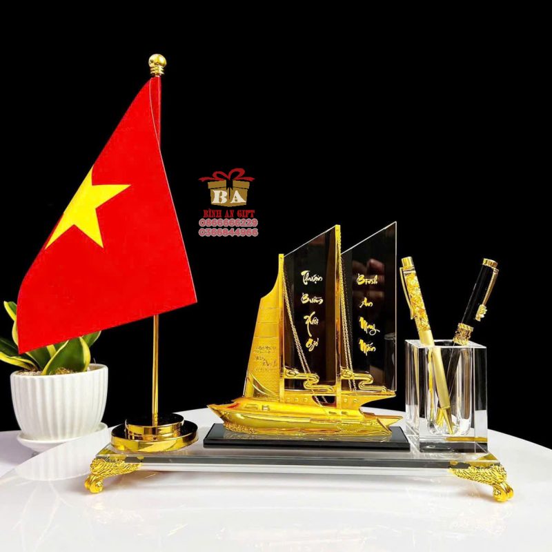 Bộ quà tặng pha lê để bàn cao cấp – Quà Tặng Pha Lê Bình An | Cúp Pha ...